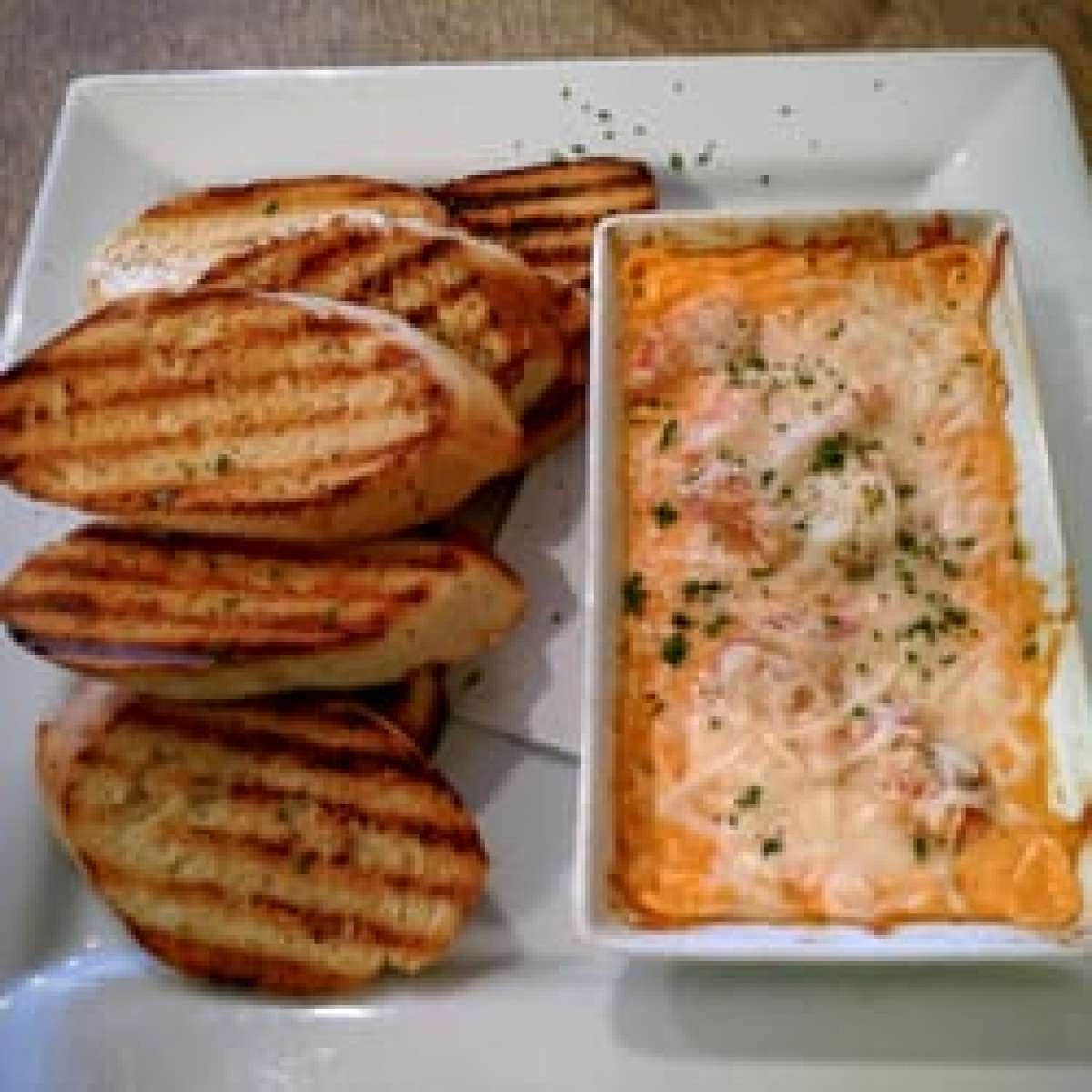 The Commoner The Cape Bretoner Restaurant - Best Food | Delivery | Menu ...