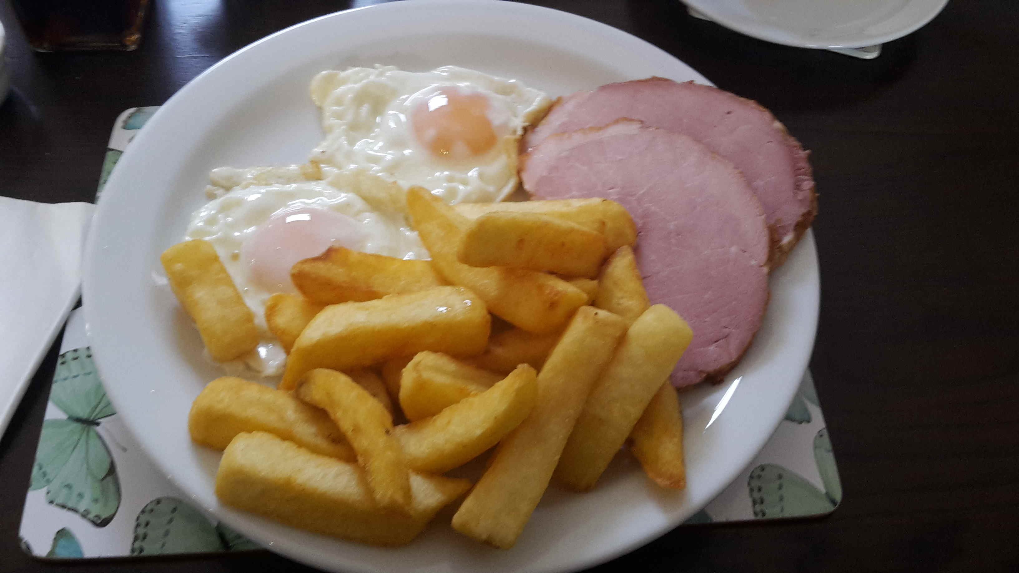 The Lakes at Stambridge Restaurant - Best Food | Delivery | Menu | Coupons