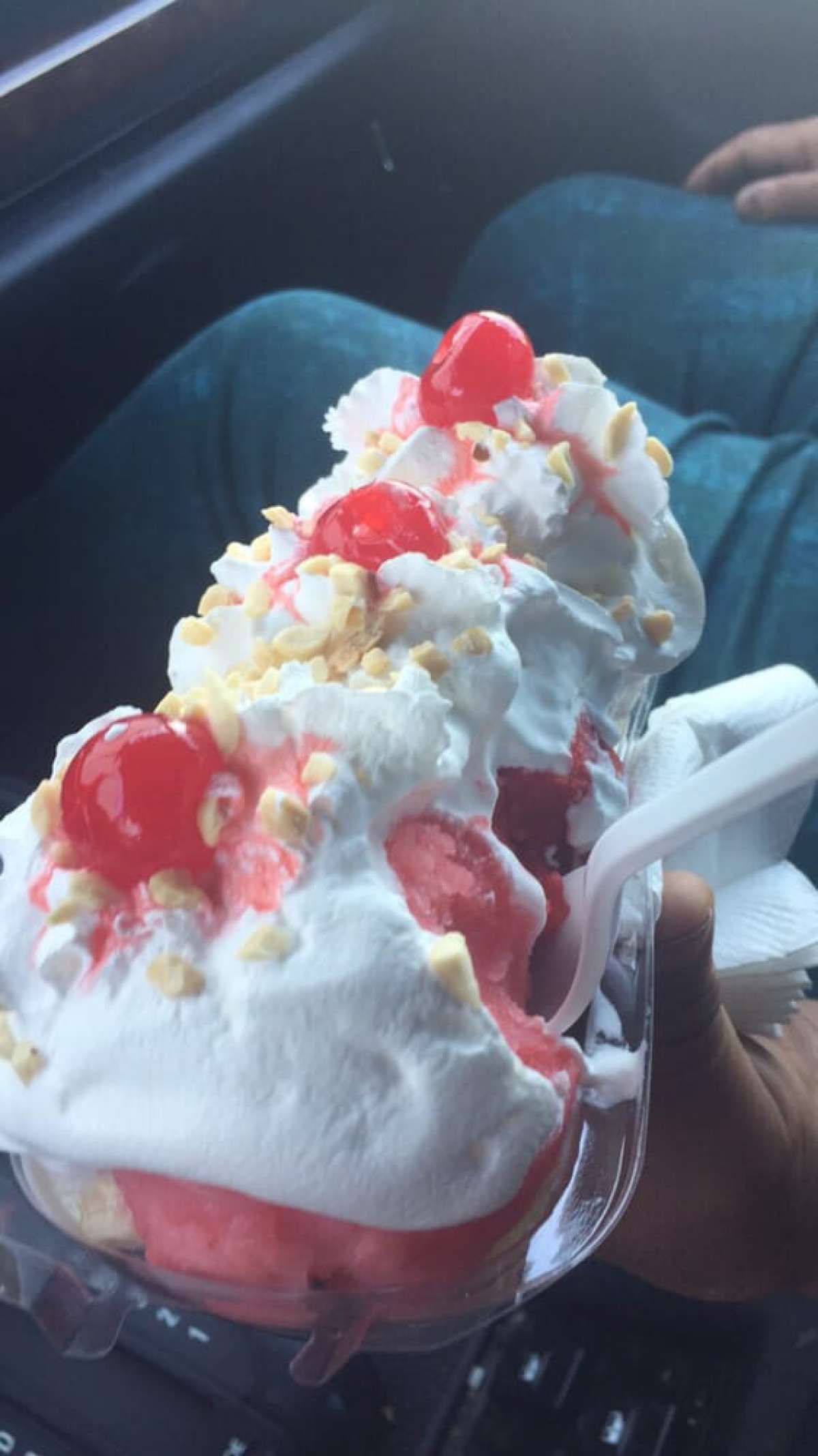 Oasis Tropical Ice Cream Restaurant - Best Food | Delivery | Menu | Coupons